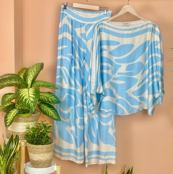 Tops | Set Paola Silk Pant And Blouse Made In Italy | Poshmark